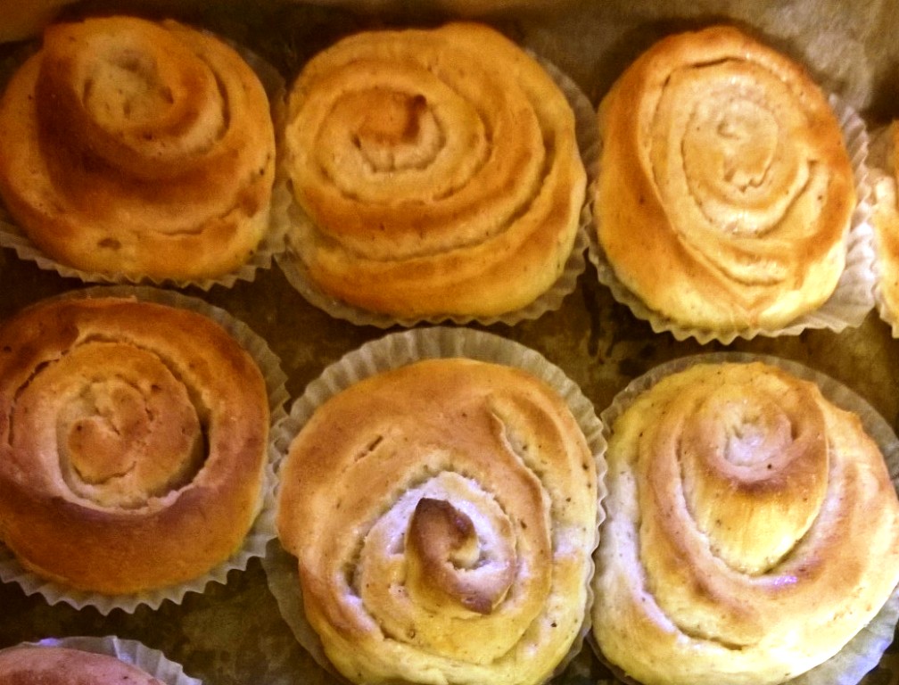 PAPPILAN ELÄMÄÄ: Pullaa, pullaa, pataleipää