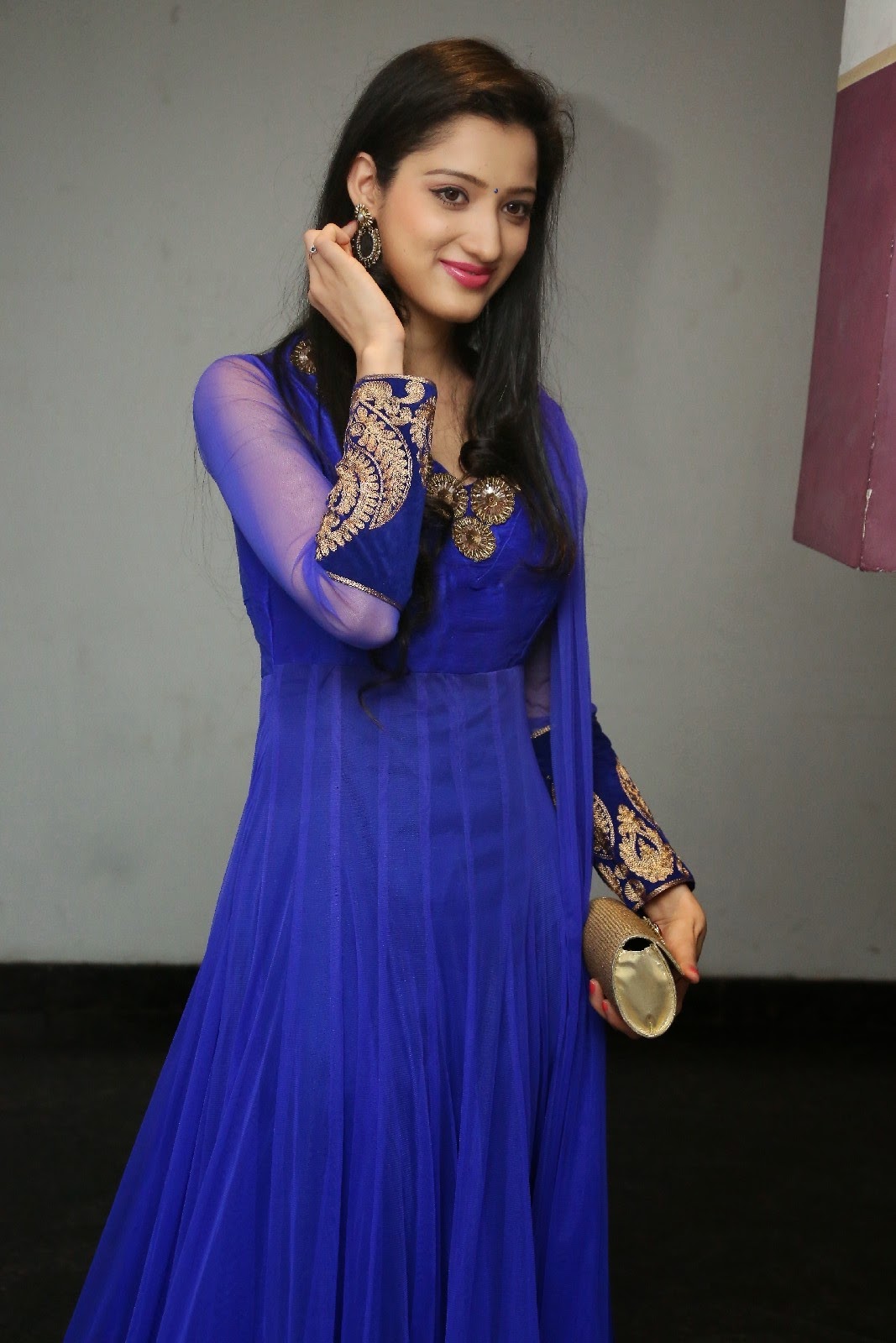 Richa Panai Latest Stills in Blue Dress ~ Hollywood Gossip, Celebrity ...