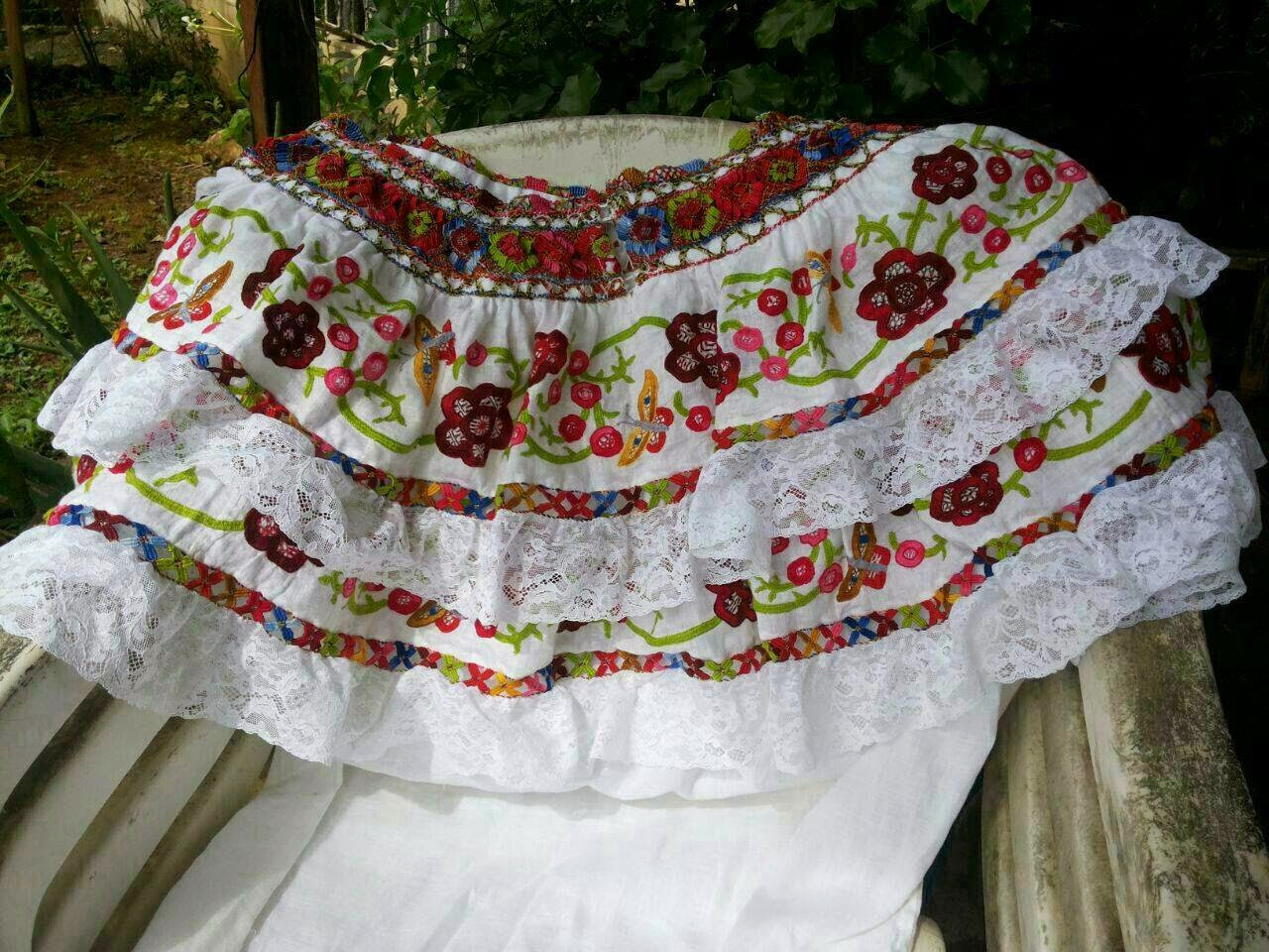 La Pollera de Panama