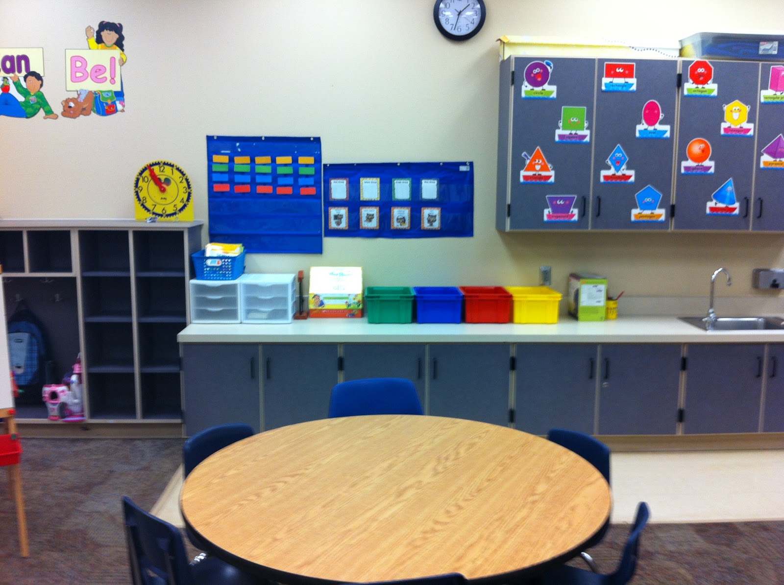 Krazy Kindergarten Teacher: My classroom is kid-ready!!