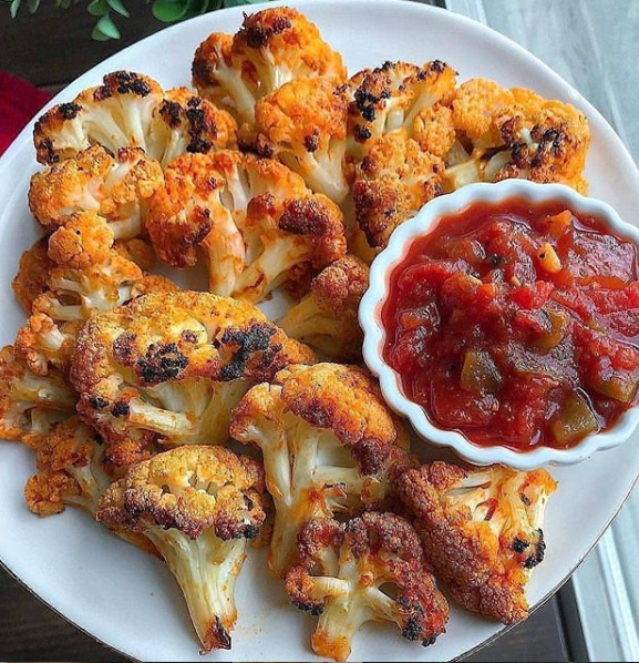 Spicy Sriracha Cauli Bites