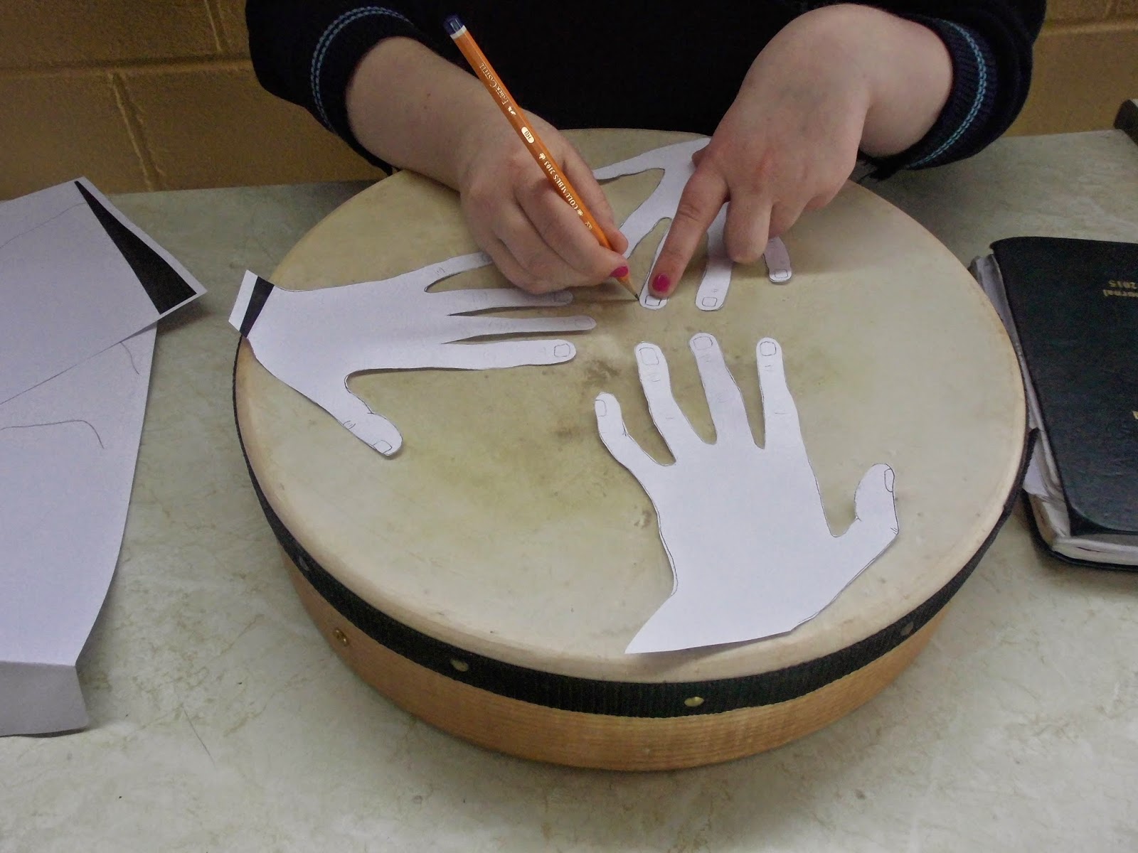 Miss Power Art : Steps in Bodhran making