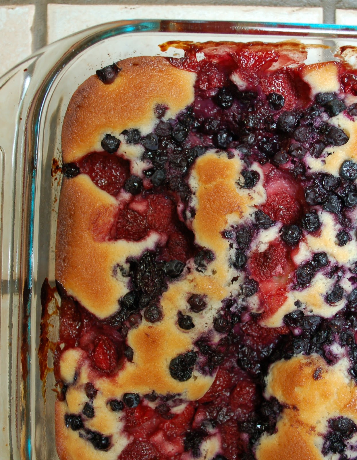 The Spice Garden: Berry Cobbler ...