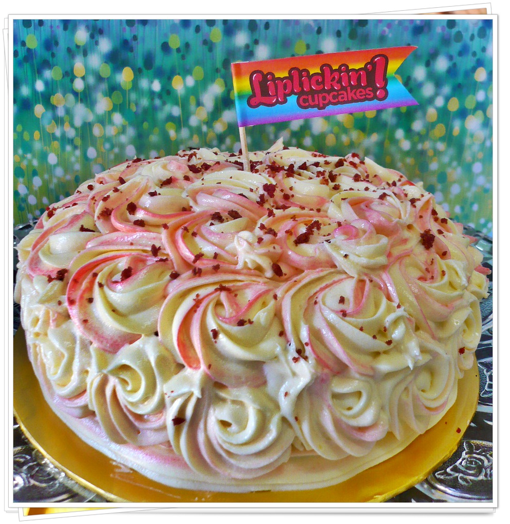 *LIPLICKIN'! * Spread Some Sweet Lovin'...