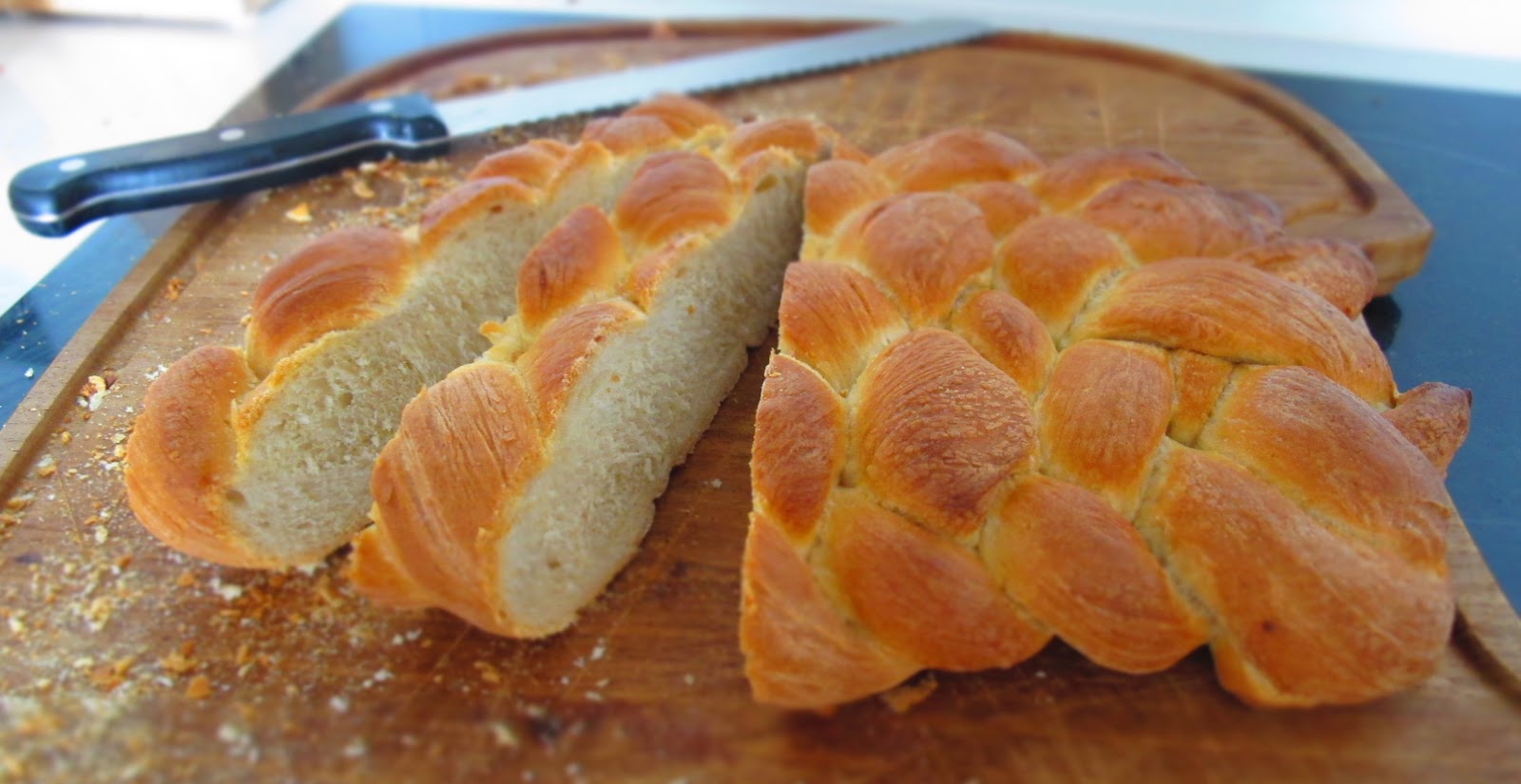 Find Eat Love: The Famous 8 Plaited Bread