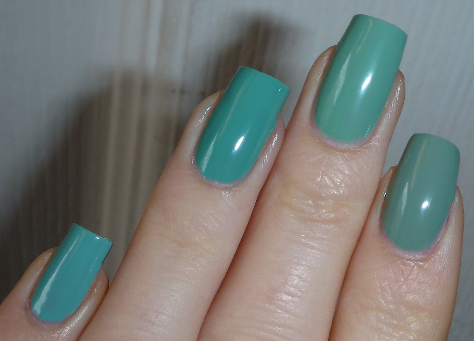 Paleberry: Teal Comparison