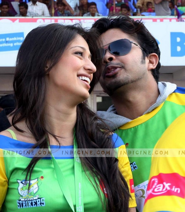 ശ്രീശാന്തും രഞ്ജിനിയും പിന്നെ കലാഭവൻ മണിയും (പൃഥ്വിരാജ് ഔട്ട്)