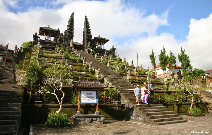 Pura Terbaik di Bali - Hindu Alukta