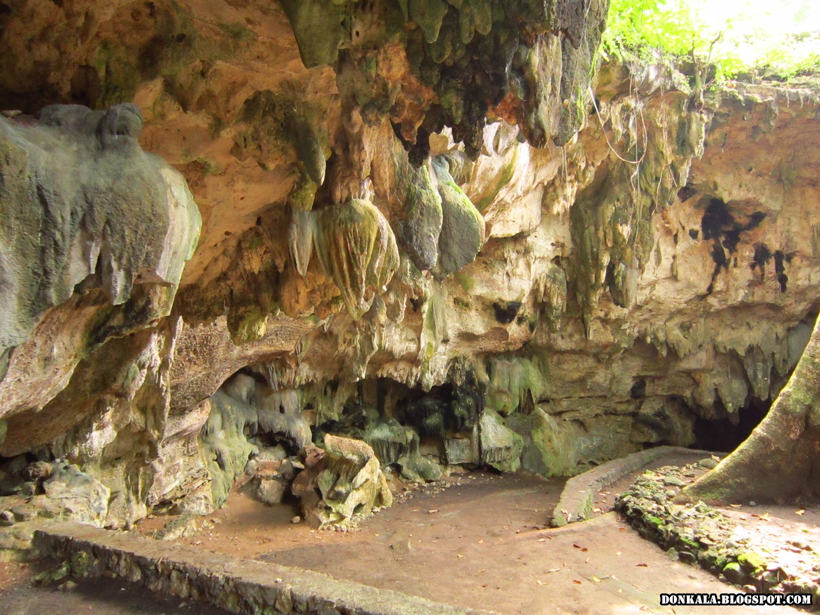 pustakadonkala: GOA RANCANG KENCONO-RANCANG KENCONO CAVE