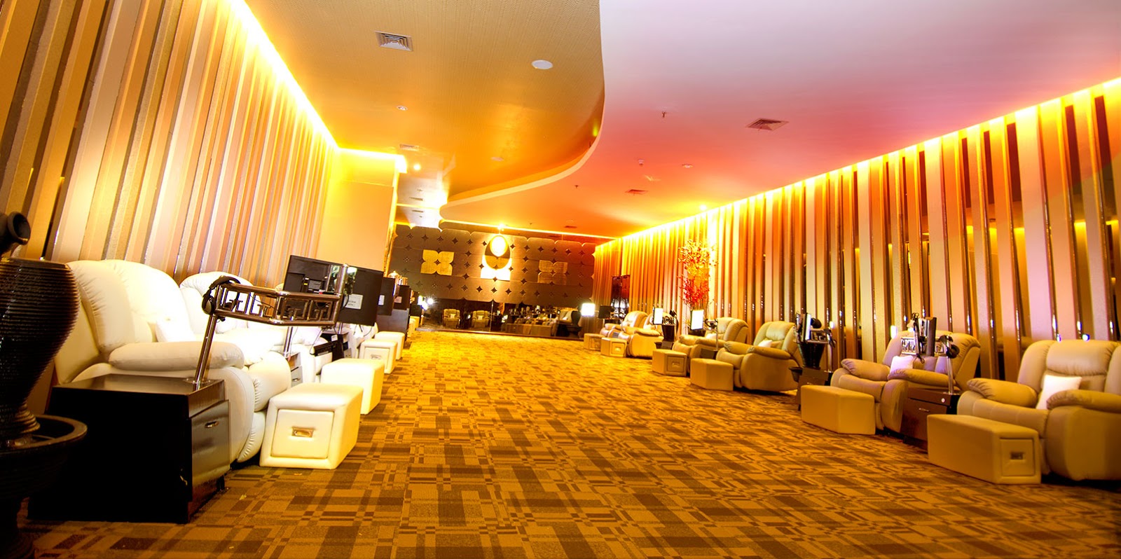 Pembuatan Tempat Refleksi dan Spa Massage lengkap Dengan Sauna