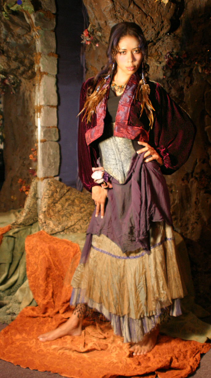 Caravan Crochet di NaturalArmonia: Il mio negozio di abiti preferito ...