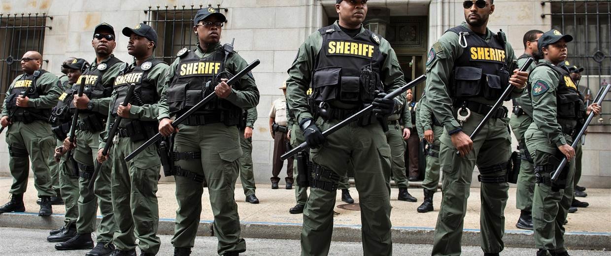 Perspectives: Militarization and police violence: The case of the 1033 ...