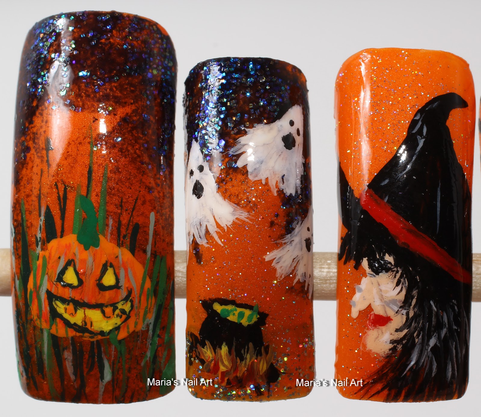 Marias Nail Art and Polish Blog: Halloween claws - Artsy Wednesday