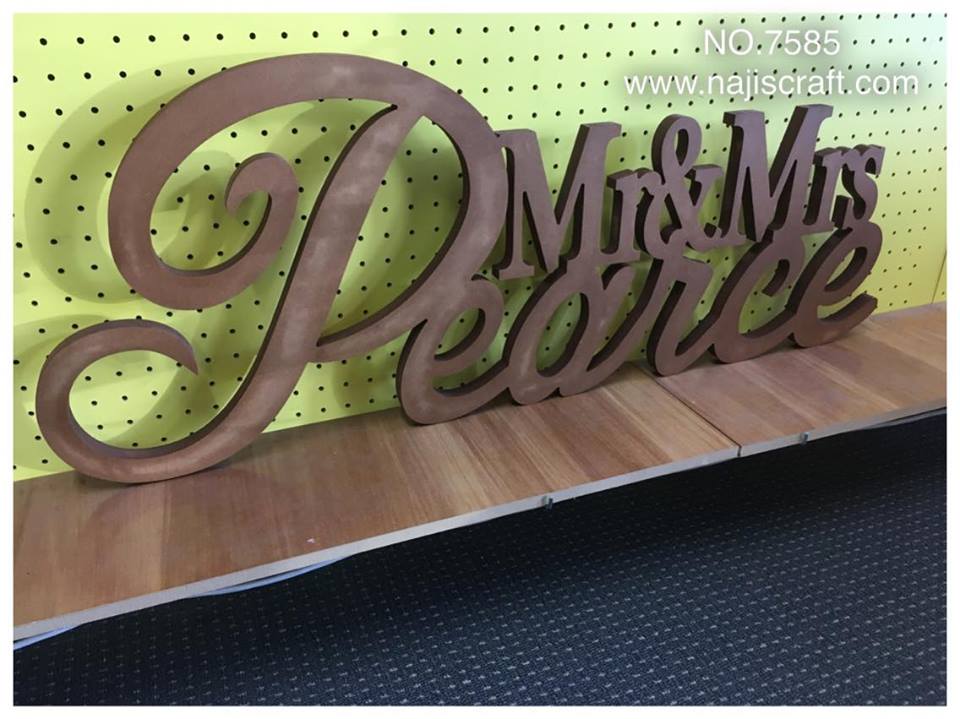 MR & MRS LETTERING NO.7585