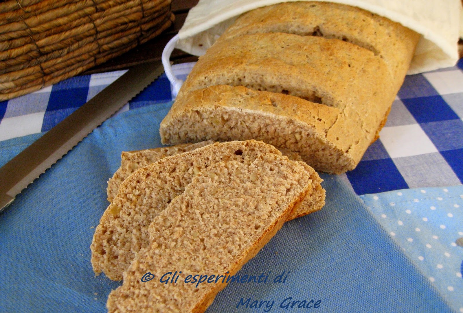 Gli Esperimenti di Mary Grace: Filone di segale integrale al latte con ...
