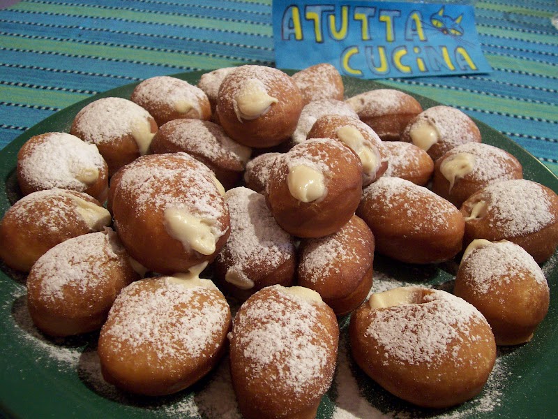 A TUTTA CUCINA: MINI KRAPFEN al CIOCCOLATO BIANCO