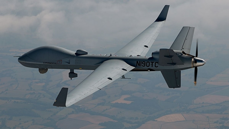 desarrollo defensa y tecnologia belica: General Atomics dotará a los futuros aviones no ...