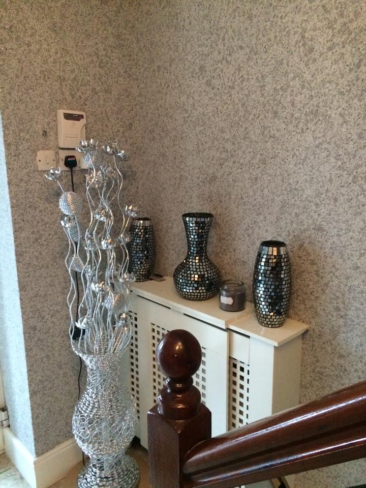 Tapetul lichid din matase naturala ~ Preturi Manopera Amenajari Interioare