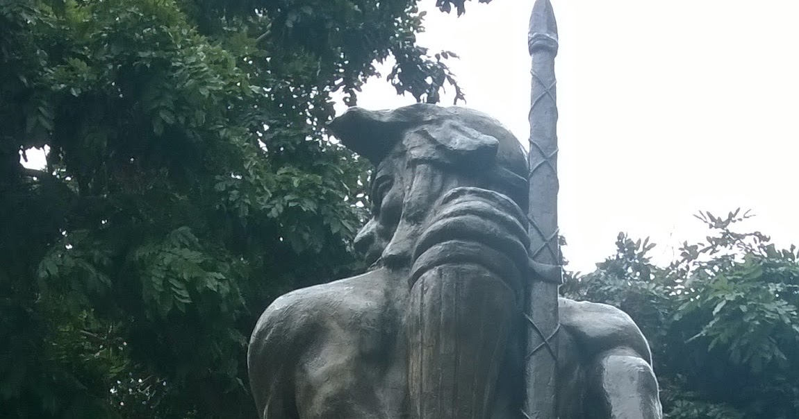 La Caracas que no se ve : Plaza El Indio de Chacao