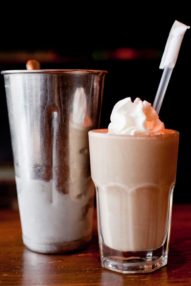 Three (Surprisingly) Kid-Friendly Chicago Restaurants - All Dressed Up...