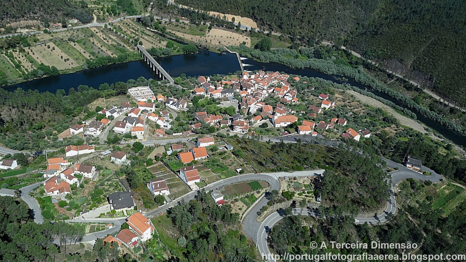 A Terceira Dimensão: Cambas