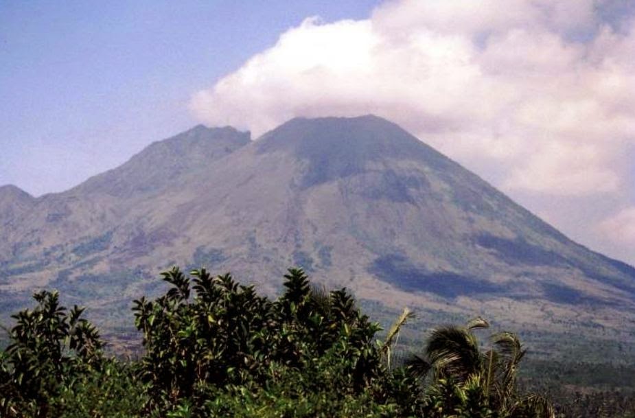 Daftar Gunung di Jawa Timur - Kompasiana.com