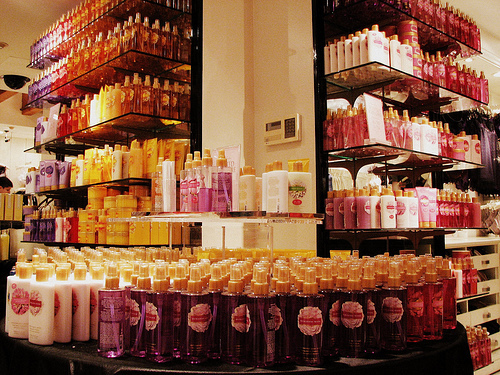 cremas y perfumes pink: body splash vs