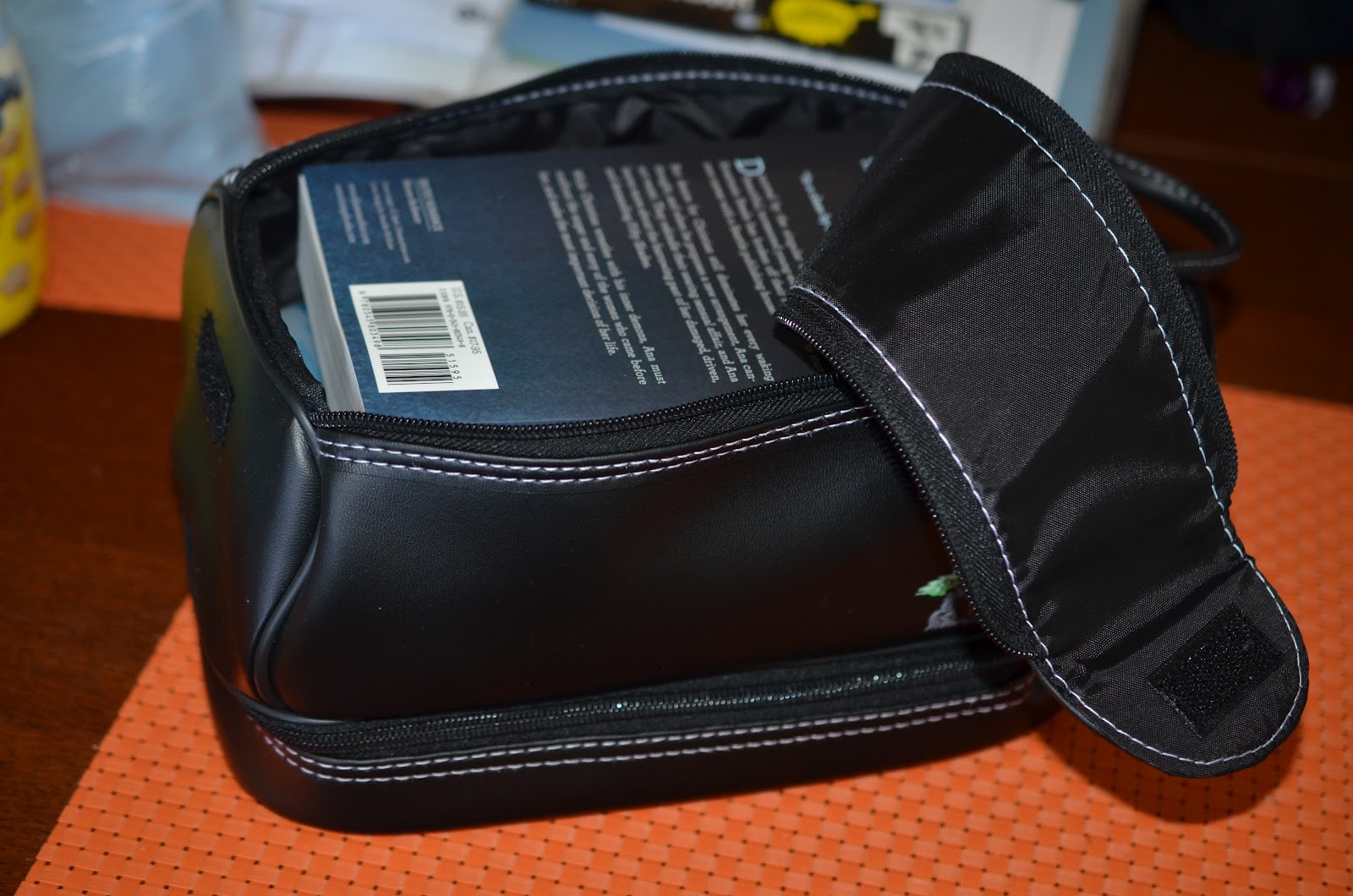 ToiletTree Travel Toiletry Bag Review – Peanut Butter And Whine