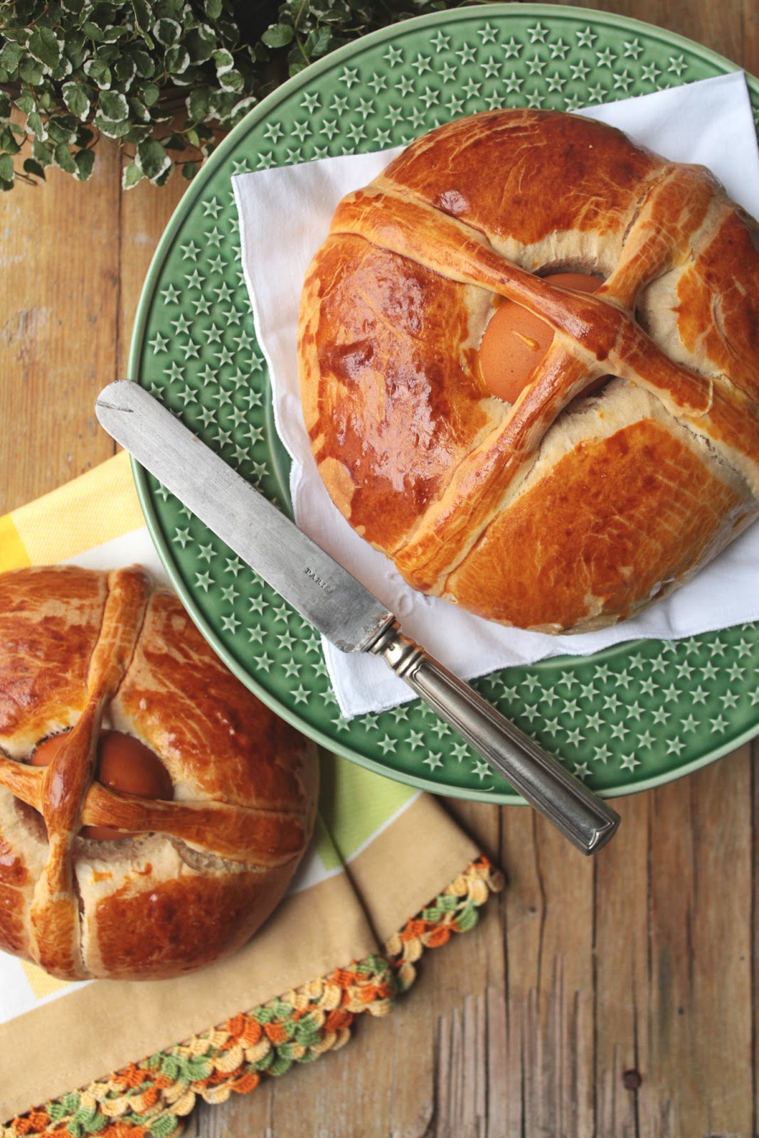 Hoje para jantar ...: Folar tradicional com ovo