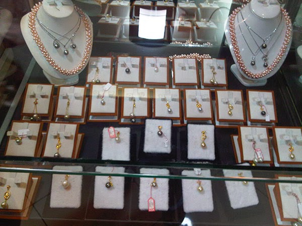 Sekarbela Pearl Handicraft, Typical Handicrafts Lombok Hunting Places ...