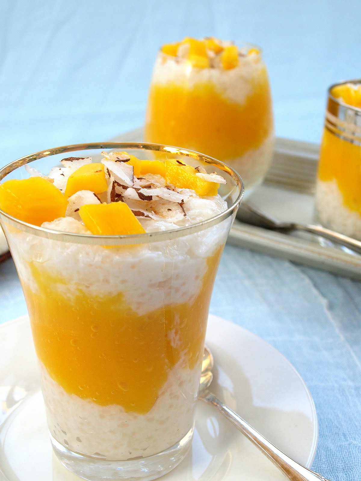 Flor de canela: Pudding de tapioca con coco y salsa de mango y por fin ...