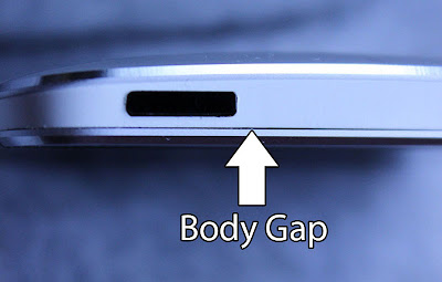 HTC One has gaps in Device | suffers from poor Build quality