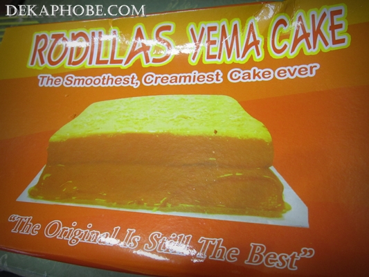 Rodillas Yema Cake