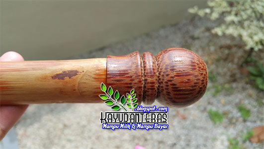 Koleksi Teras Kayu dan Batu