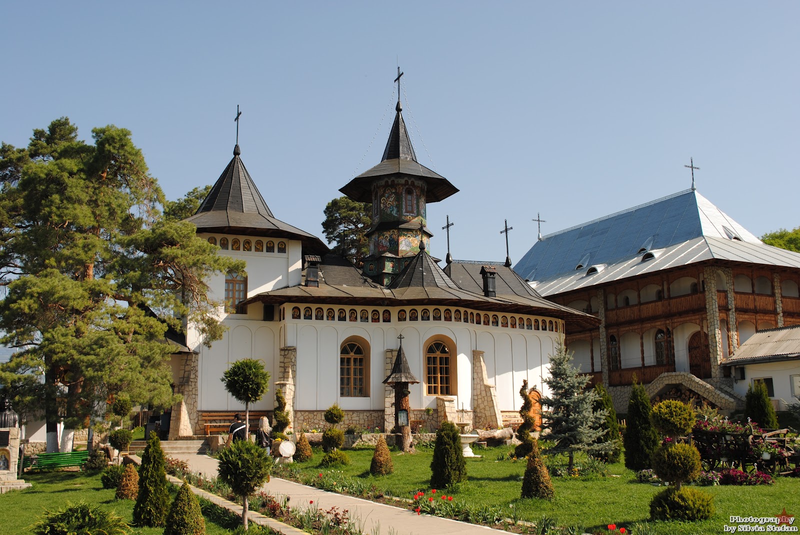 Manastirea Bujoreni (Magarul)