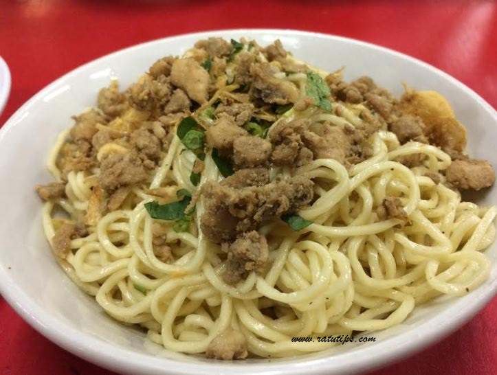 7 Makanan Enak dan Murah Dengan Harga Dibawah 20 Ribu Rupiah - ratutips