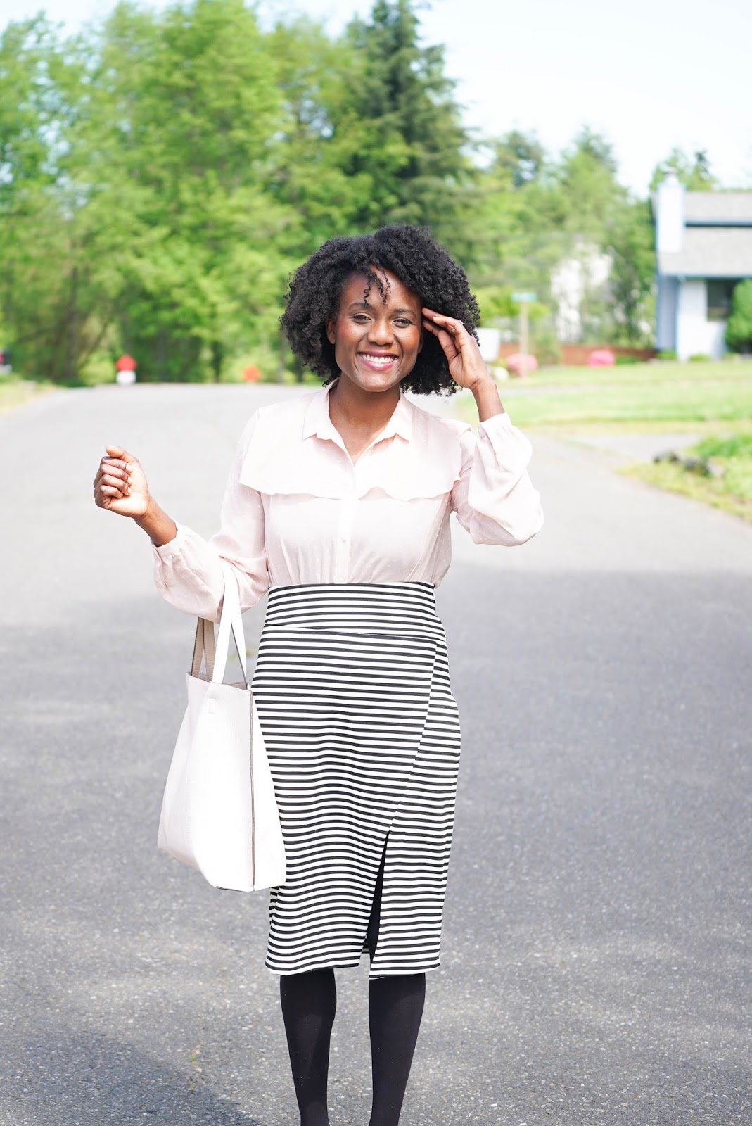 Work Style & 10 Tips for Working Moms | thegoandgrowfamily