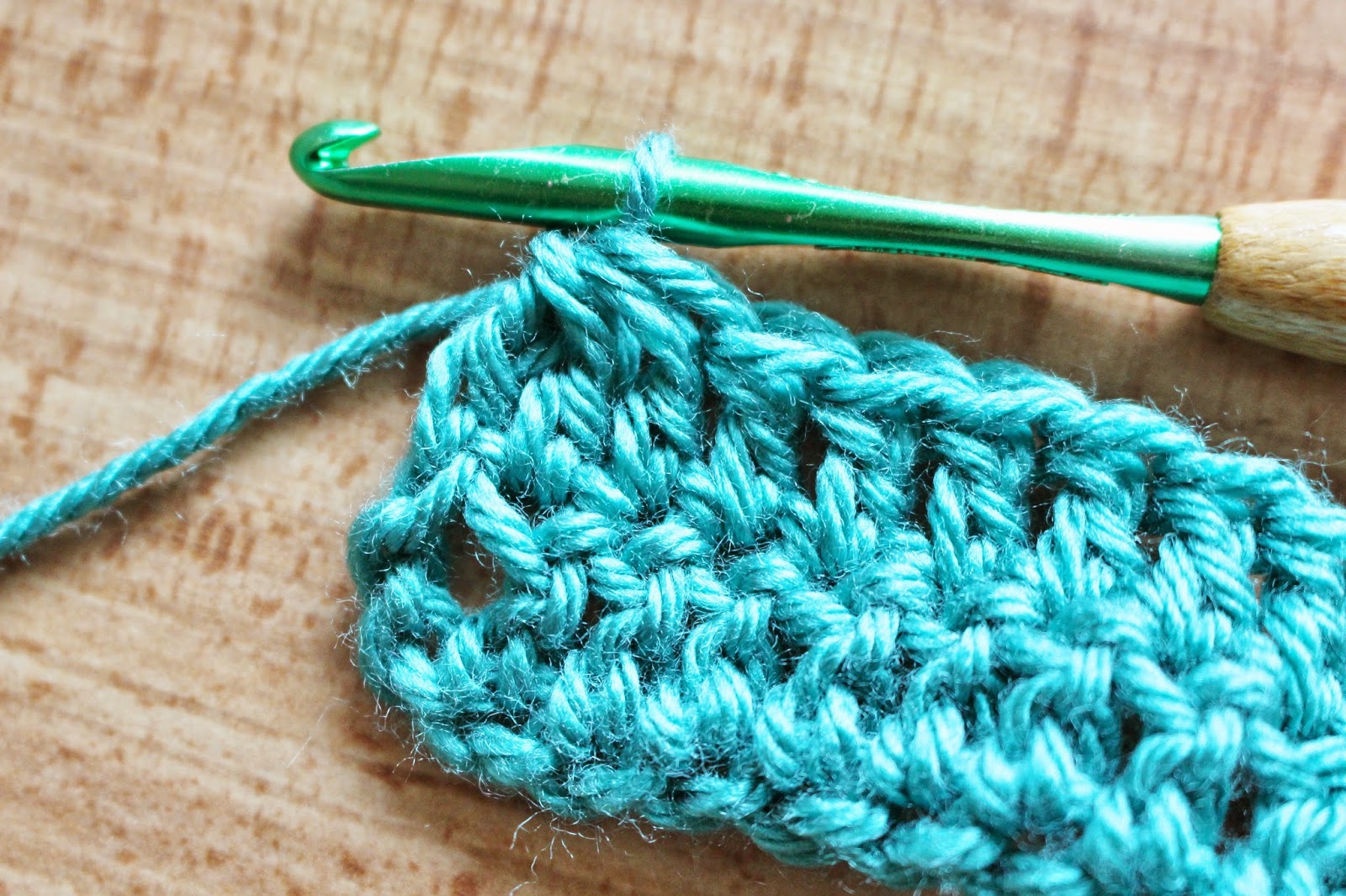 Lively Crochet - Rhythmic Youth: Chevron Tutorial
