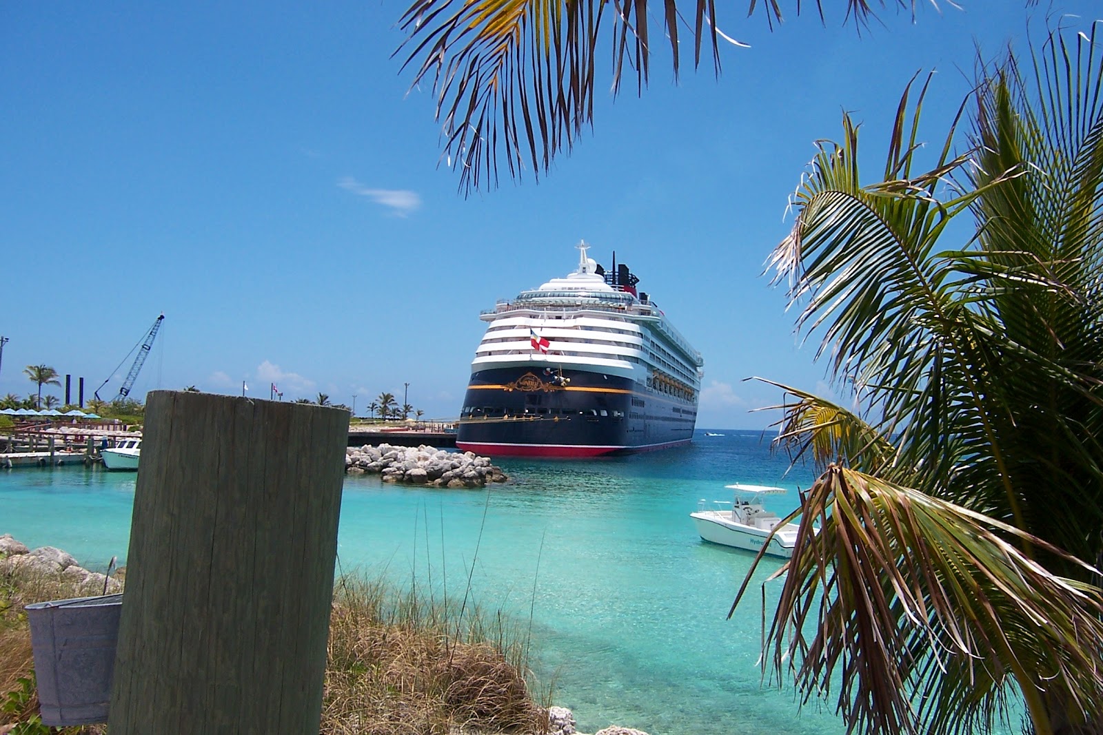 Manifesting the Magic: Making Memories : Cruisin on castaway