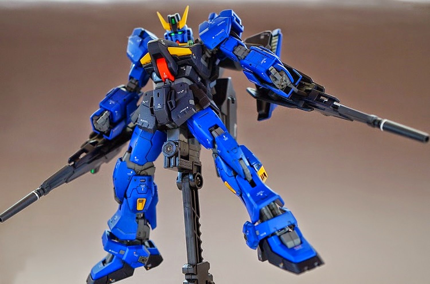 Gundam Family: 1/144 Build Gundam MK-II Custom Build