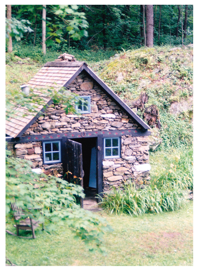 A Longhouse Birdhouse: STONE HUT ( 9 ) ~