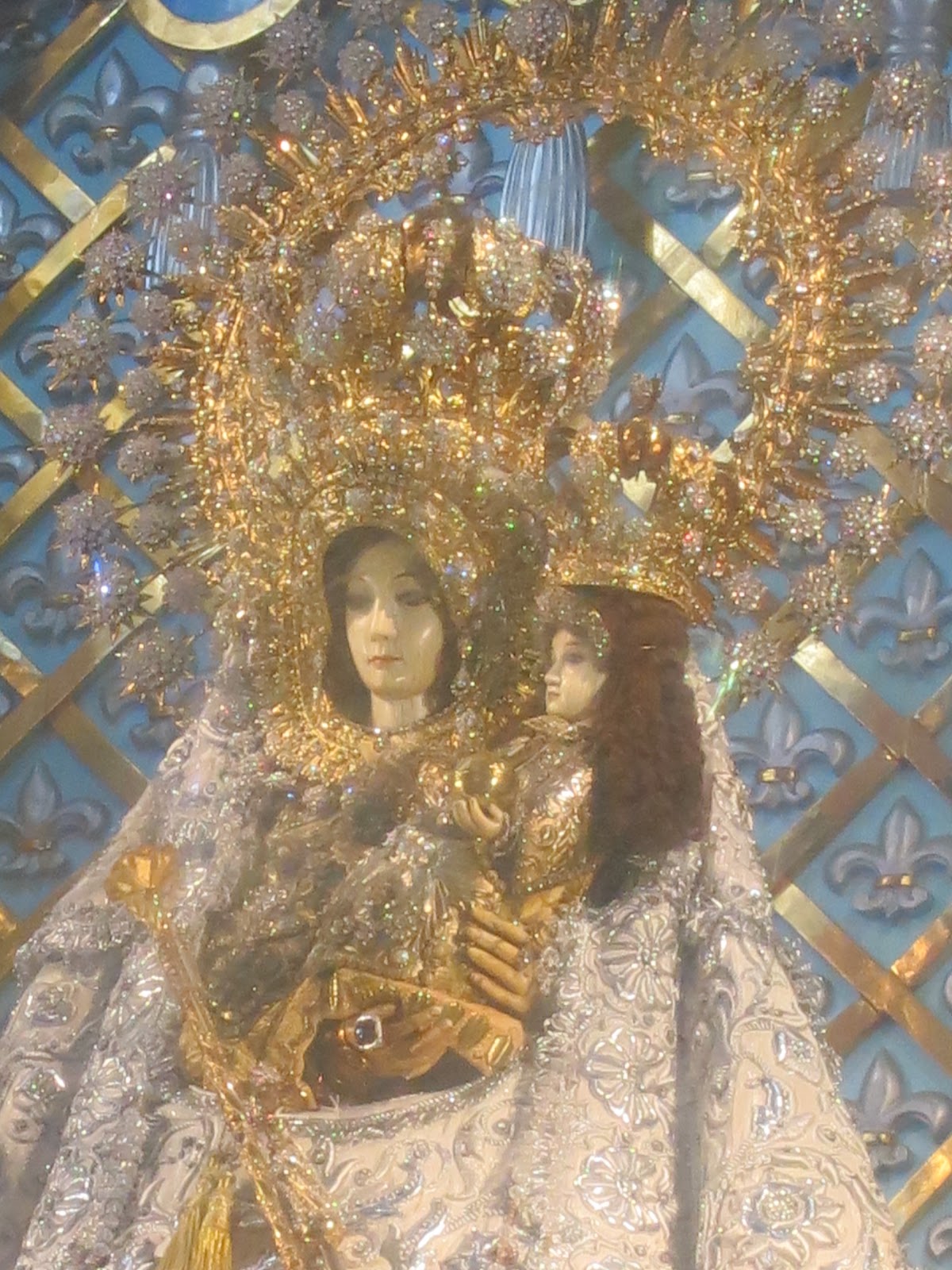 Splash of Yellow: Travel Tips to Our Lady of Manaoag Shrine