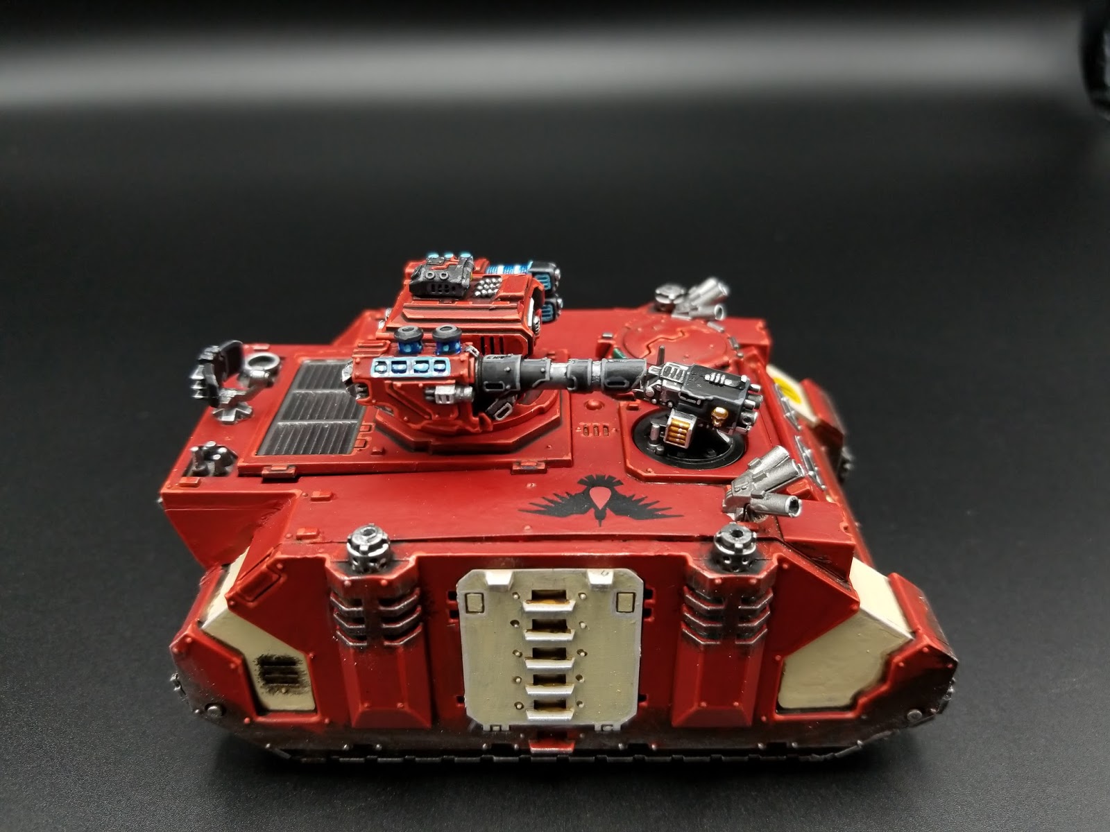Tigurius's Omnis Arcanum Models: Blood Raven Rhino & Razorback