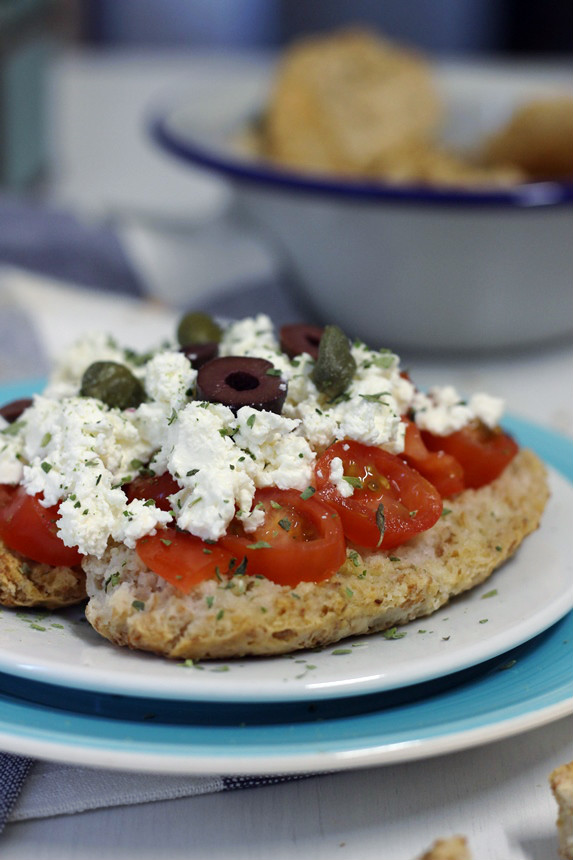 Критски дакос / Kritikos ntakos | my candy kitchen