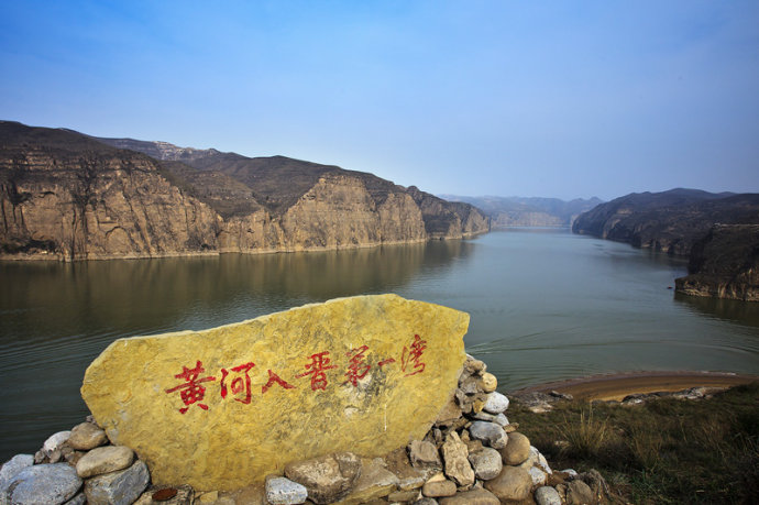 put-a-ring-on-me: The unforgettable faces at The Yellow River (2)