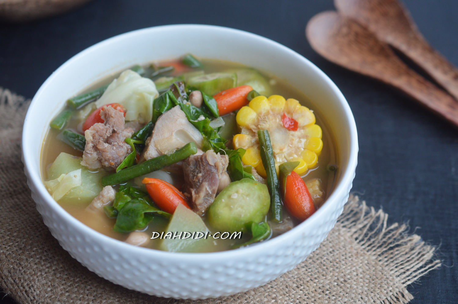Diah Didi's Kitchen: Sayur Asem Komplit