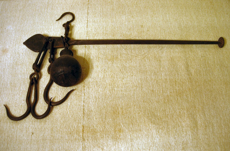 MotherBedford: Hanging Steelyard Scales