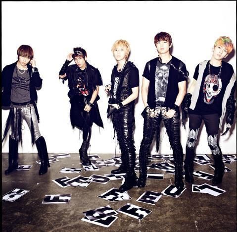 C H E R R Y B L O S S O M . . .: SHINee - LUCIFER Japan Version