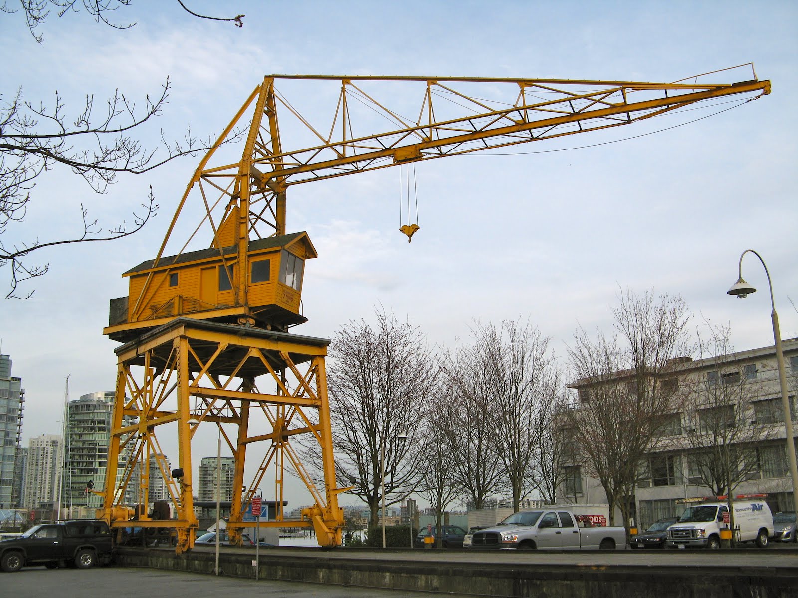Powell River Books Blog: Granville Island 7-ton Crane
