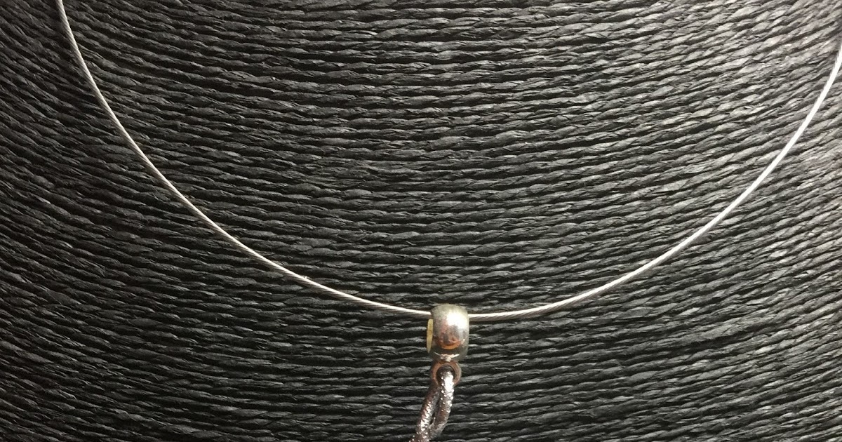 Les créations de Sarah: Collier en fil d'aluminium